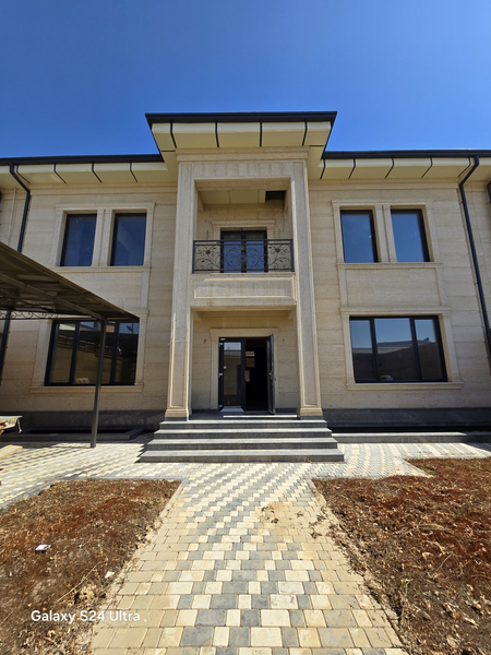 Продаётся евро дом Sayram village 3,3 Сотки 320м²