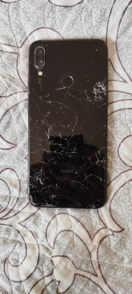 телефон Redmi note 7