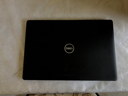 Noutbuk DELL Ноутбук