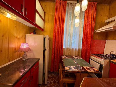 Аренда квартиры Чиланзар-3 квартал. 2 комнатная 1 этаж Гагарина.
