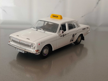 Коллекционная модель Волга такси, масштаб 1:43