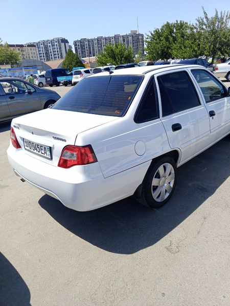 Nexia 2 Dons 1.6