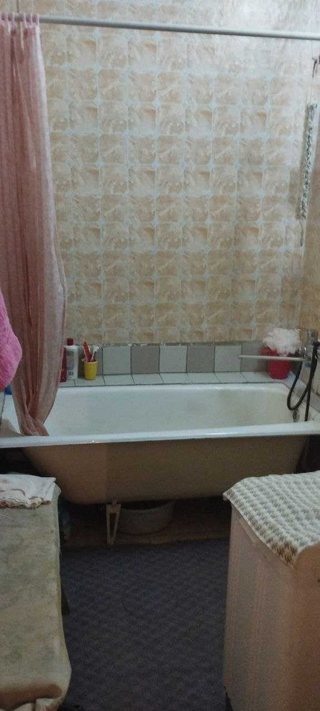 uy sotiladi chilonzor 20a metroga 10 minutlik yöl 3 xona  57000$