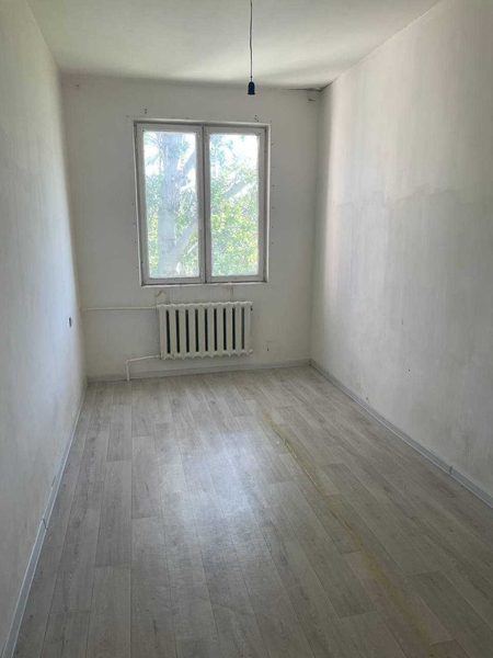 uy sotiladi chilonzor al xorazimiy krukda 2 xona 5etaj 47500$ naxt