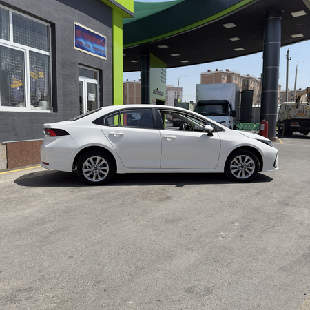 Toyota Carolla sotuvda!
