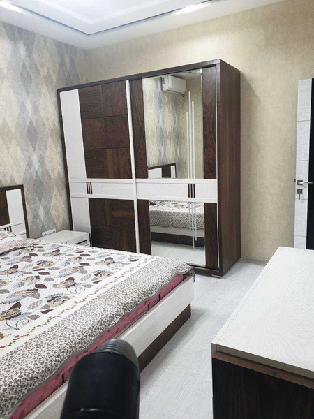 V3699 3/1/4 гост. Россия 90м2 евроремонт