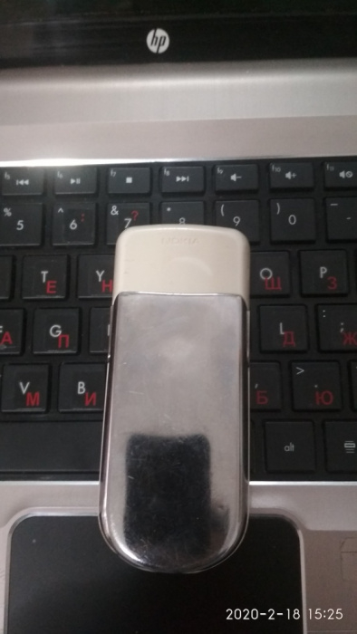 Nokia 8800 Sirocco/Сирокко Сильвер.