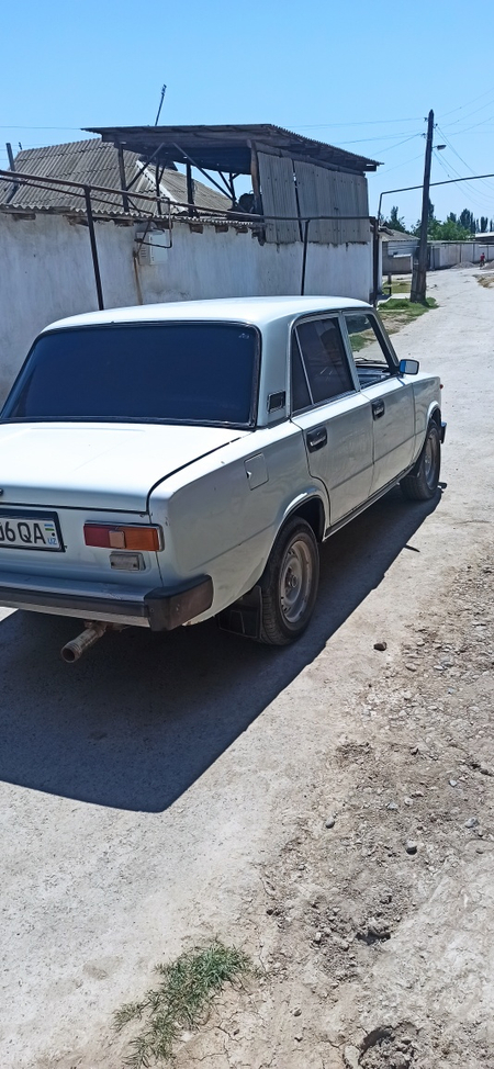 Jiguli 011 sotiladi 1978 yil moshina idealniy rasxodi umuman yoʻq 4 ta