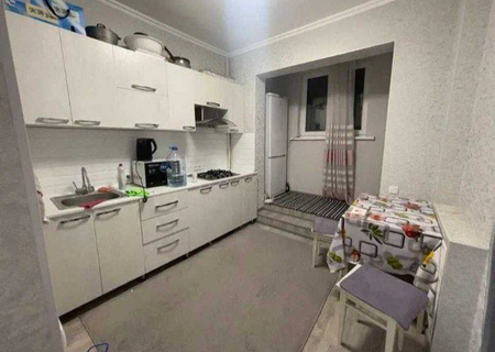 Продается квартира 2/3/9 балкон 1х7. Дархан ор-р Акай сити