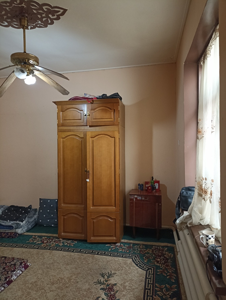 Oğil bollarga Kvartira bor