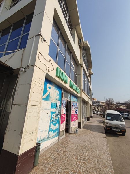Продаётся 3-х этажное нежилое помещение в Юнусабадском районе.