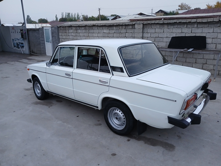 Moshina vaz 2106
