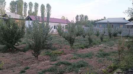 Обменяю дом 8 соток на 3х комнатную квартиру