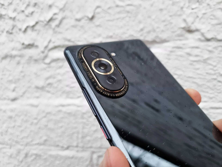 Huawei Nova 10 Сотилади