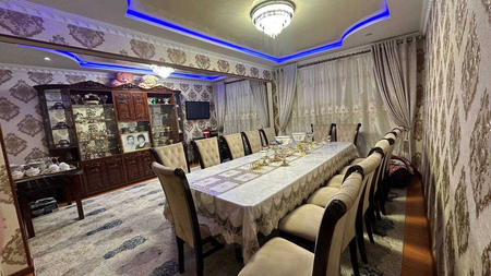 4 xonali kavartira sotiladi 94m2 balkaon 9*2