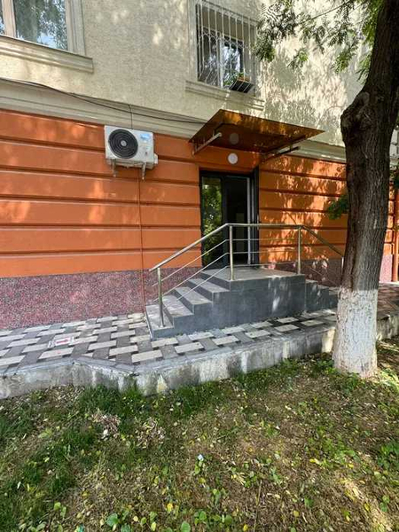 Аренда офиса на М.Горького ID:FR104
