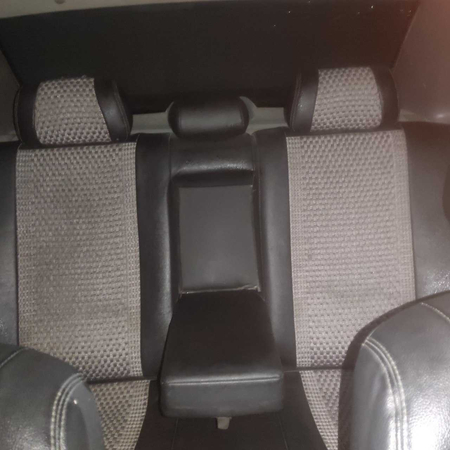 Lasseti 1.8 sotiladi srochna