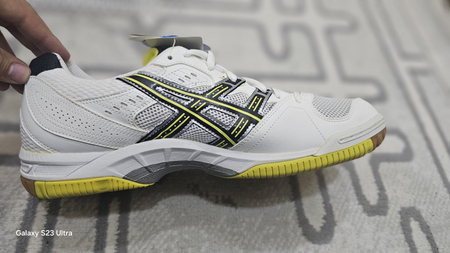 ASICS original new