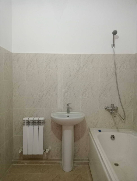 Продаётся квартира в Сергели Чош тепа, 3х комнатная 6-этаж