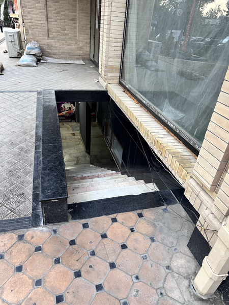 Сдаётся в аренду полуподвальное помещение