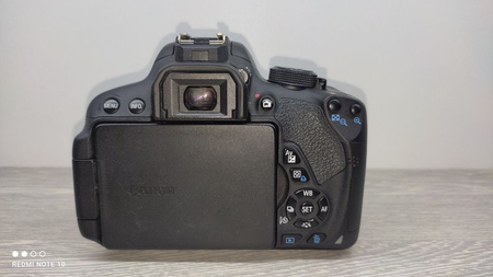 Canon 700 d fotoparat