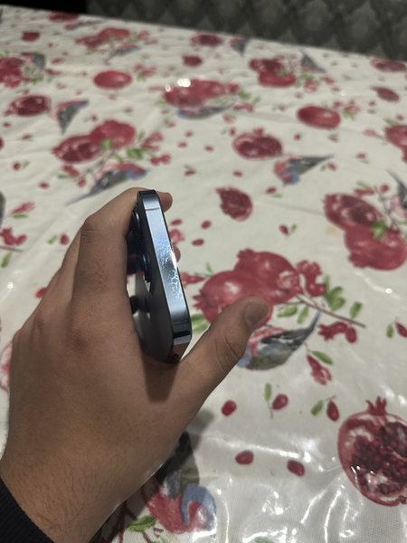 iPhone 13 Pro , Sierra Blue