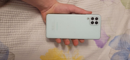 Samsung a22.    .
