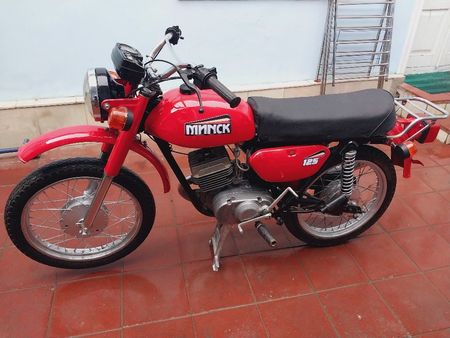 Мотоцикл Минск 1990.