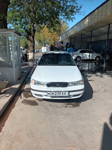 Neksiya 1 2007 yil yaxshi holatda