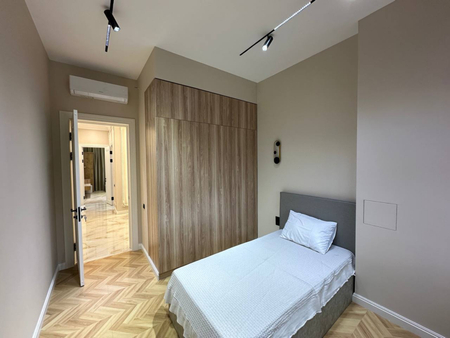 Центр Ц2 Новостройка Real House 4 комнатная 9 этаж, 101м2.Авторская