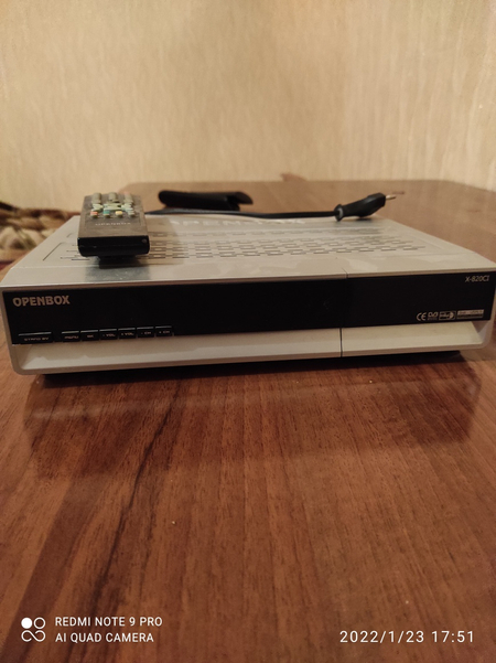Цифровой спутниковый тюнер:OPENBOX x-820 ci