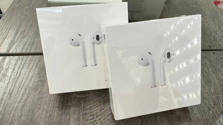 AirPods model 2 original