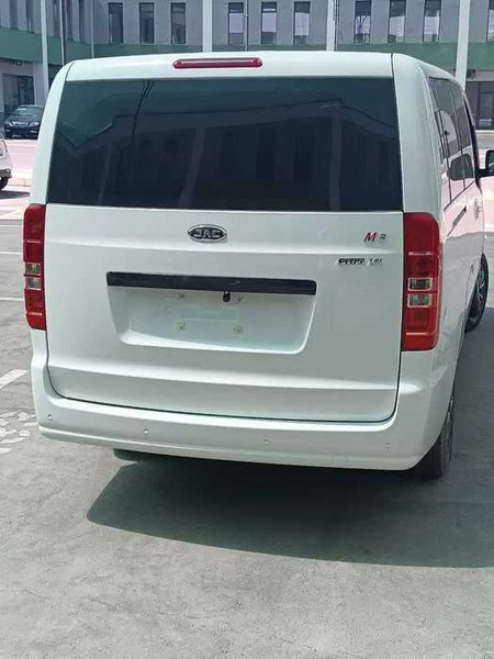 JAC M3 MINIVEN bonuslari bilan xarid qiling