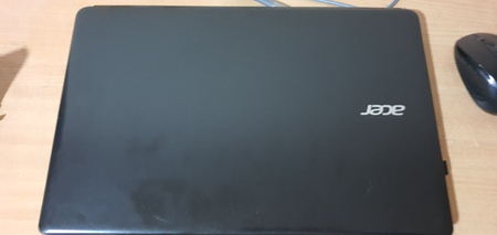 Novtbuk  ACER  128ssd  giga 16  apirativka windovs 10