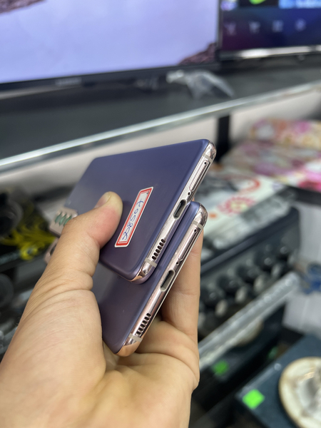 *Samsung s21 ideal koreya kredit mavjud!