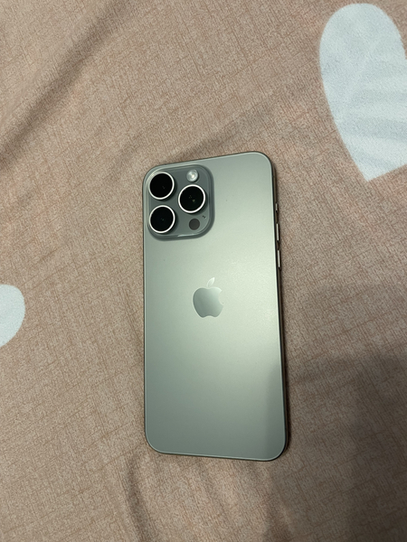 iPhone 15 pro max 256gb ChA/A