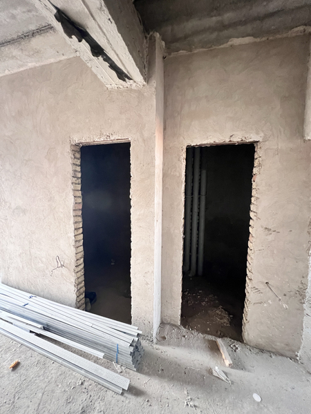 Pendhavuz 2 xonalik 83+50=133 kvadrat 3 xonalik qilip bo’ladi 55900$