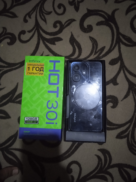 InfinixHot 30i holati ideal 16 GB 128 GB eal holatda