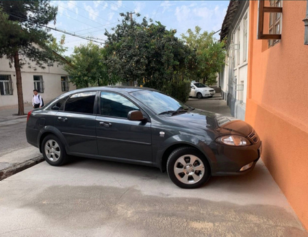 Gentra 4-pozitsiya avtomat 2020. Ideal holatda probeg 68ming