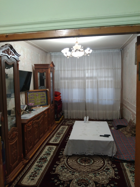 Продаётся Сергелинский район 3 комнатный квартира