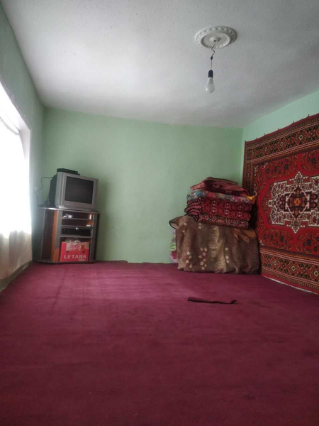 Продаеться дом 10 сотох Jumabazar