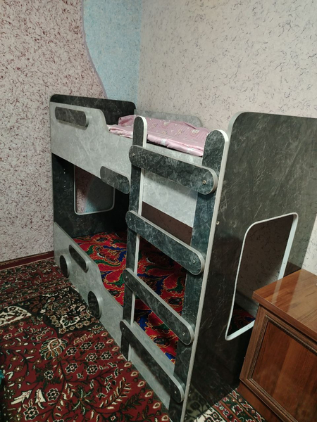 Мебель сотилади холати янги