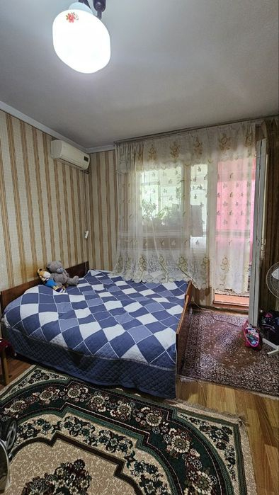 Юнусобод 15кв 1/2/4 Сотилади