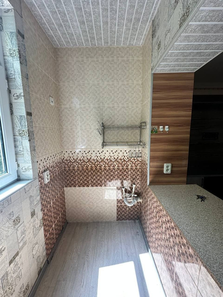 Успей купить..! Ттз-1. 1в2-Комн. 28м². Кирпичный. Галерейка.