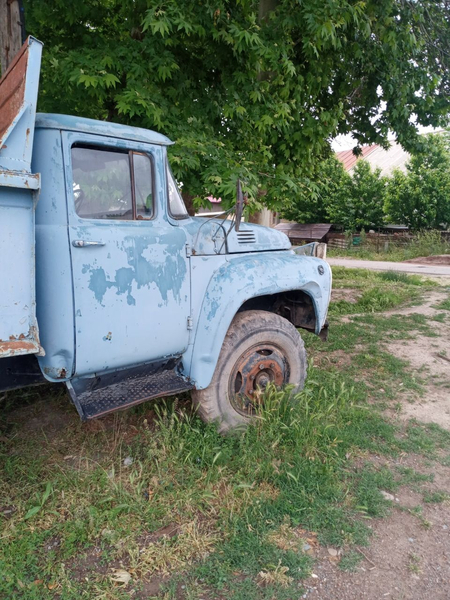 Зил Самосвал 1990г