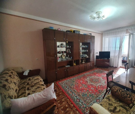 Срочно Продаётся Юнусобод 4-кв 3/3/4 спец план Кирпичный дом