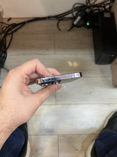 Продается Iphone 14 Pro max 128 емкость 86