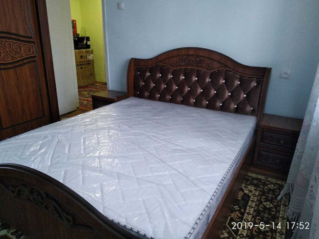 Продается спальный гарнитур