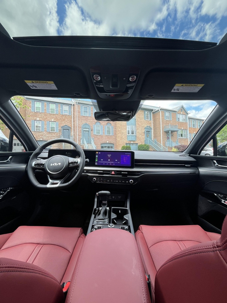 Kia K5 2024 Halol Nasiya Savdoga yillik ustamasi 9%