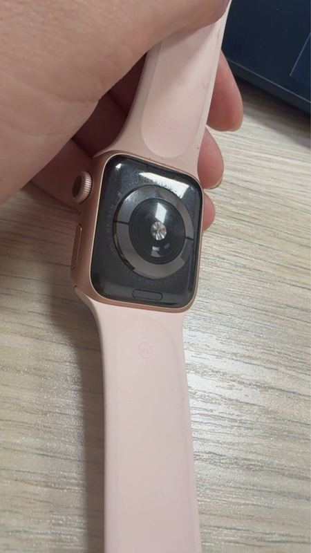 Продам Iwatch sire 5 размер 40 m pink sand